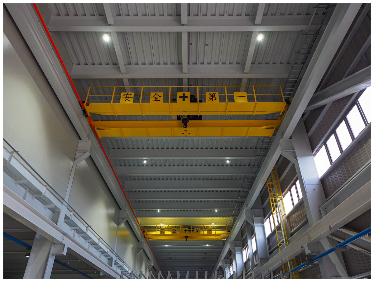 輝達玻璃-廠房興建中 - 宜佳營造工程有限公司-專業營造工程承攬,公共工程標攬,建築土木承包,鋼骨規劃施工,精緻鋼架設計施工,樓房,別墅,傳統住宅興建